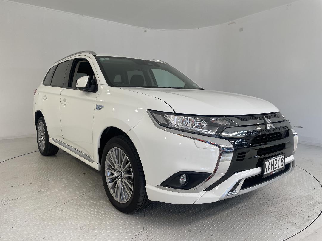 Used Mitsubishi Outlander XLS 2020 | Wellington - Porirua | at Turners ...