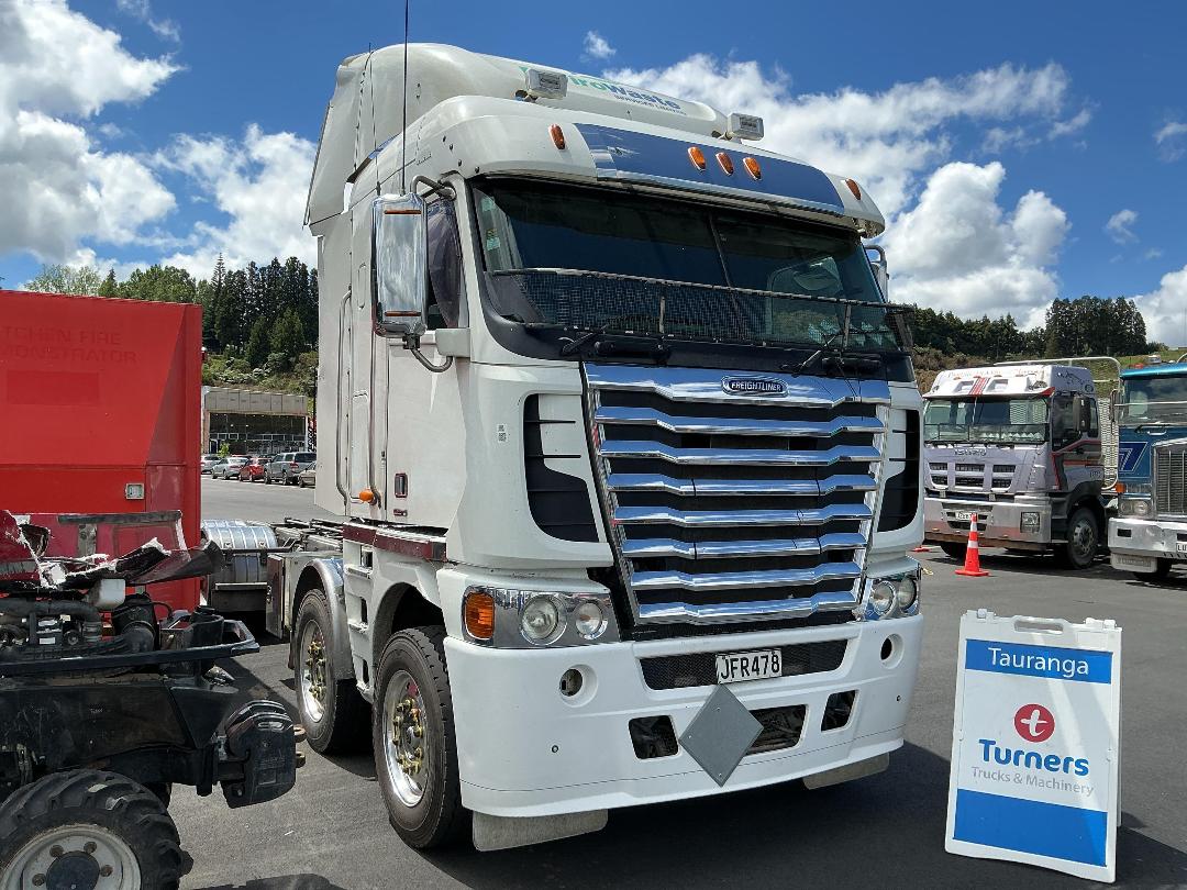 Used Freightliner FRL ARGOSY 8X4 2015 | Tauranga | at Turners Cars ...
