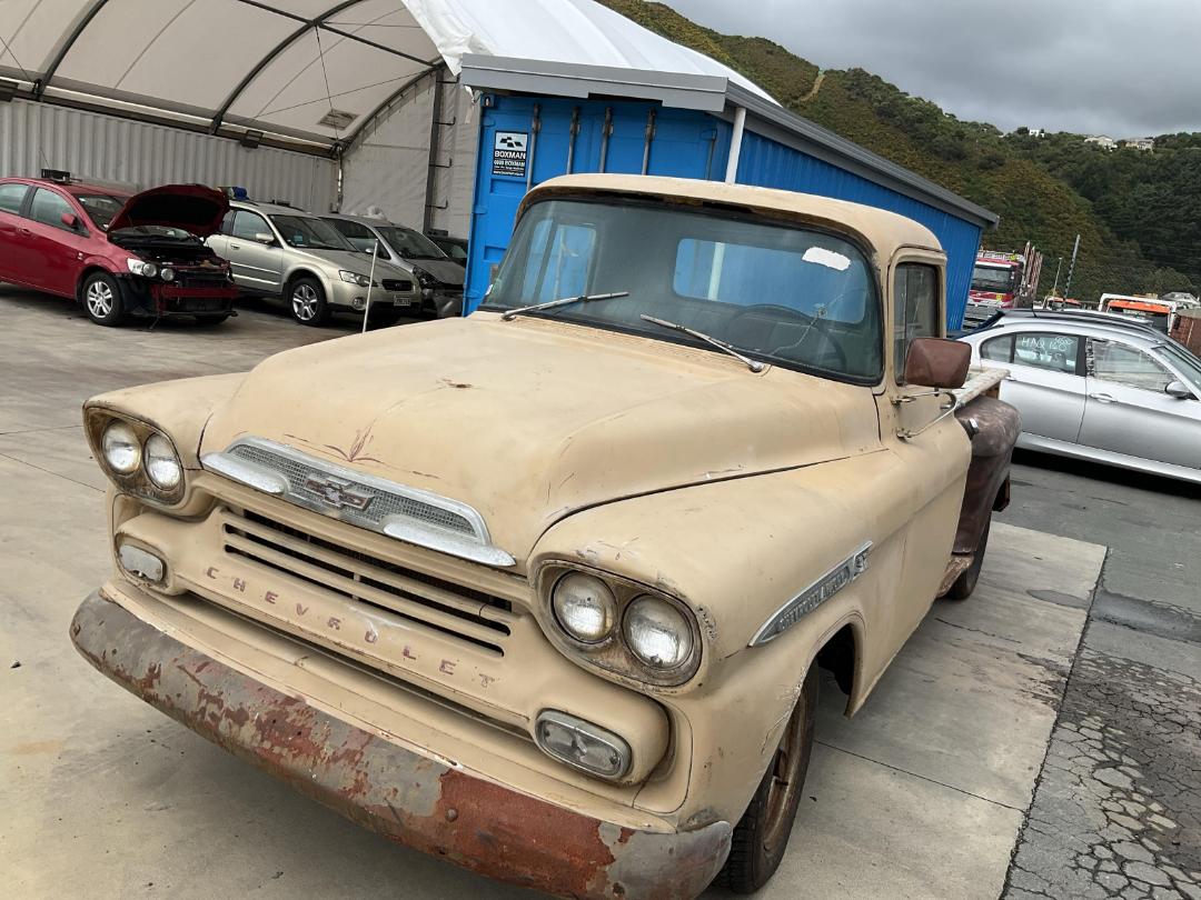 Damaged Chevrolet Apache Fleetside 1958 in Wellington - Seaview | at ...