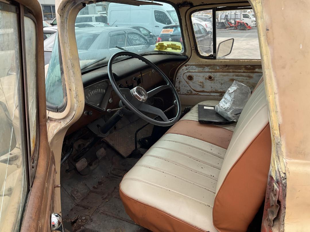 Damaged Chevrolet Apache Fleetside 1958 in Wellington - Seaview | at ...