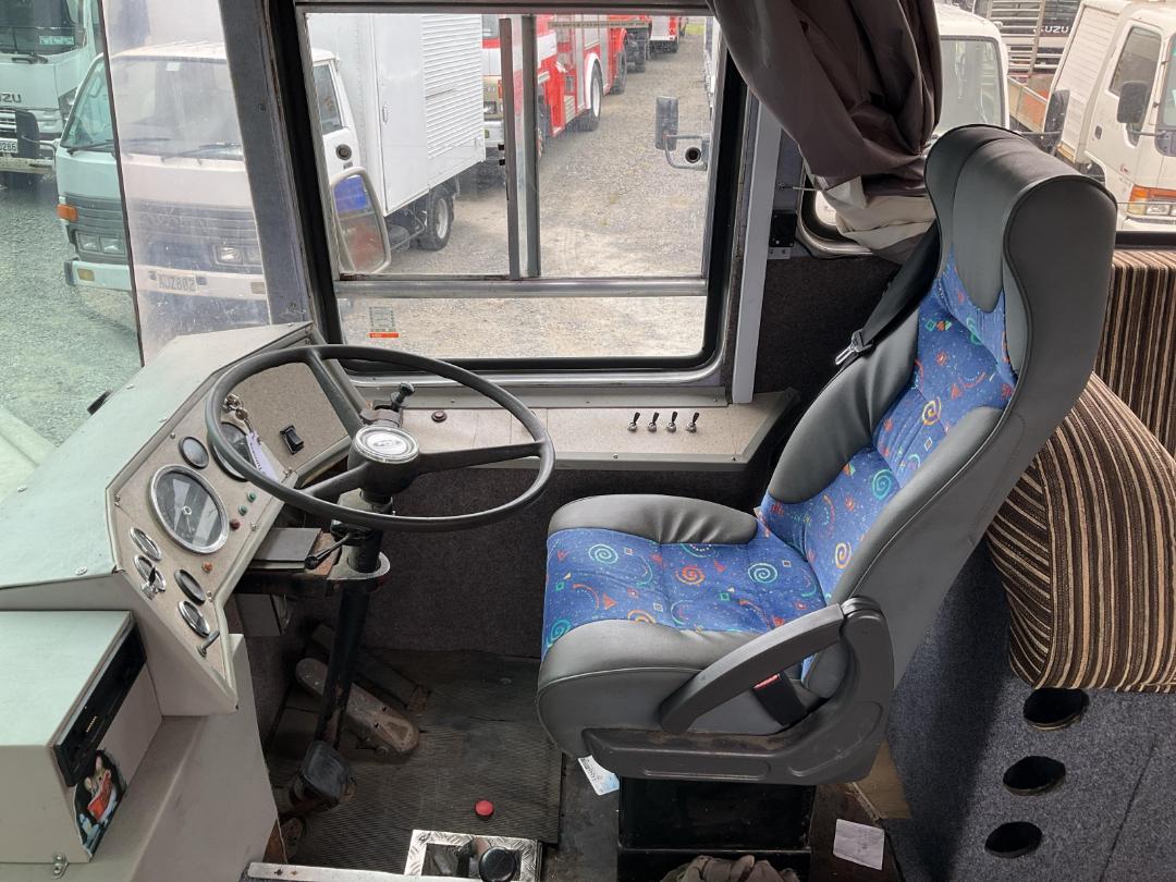 Used Ford R1114 1977 | Turners Buses, Caravans & Motorhomes | 25140708 ...