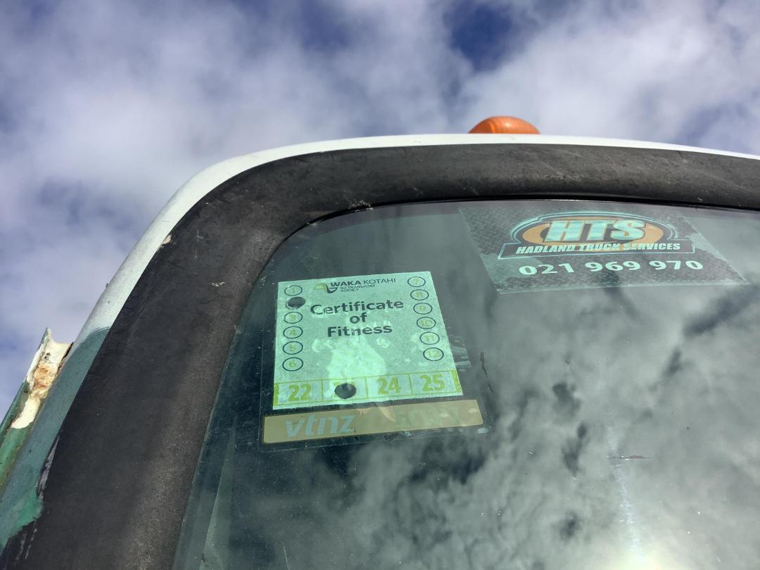 Used Hino FW SUPER DOLPHIN 1990 | Turners Trucks & Machinery for Sale ...