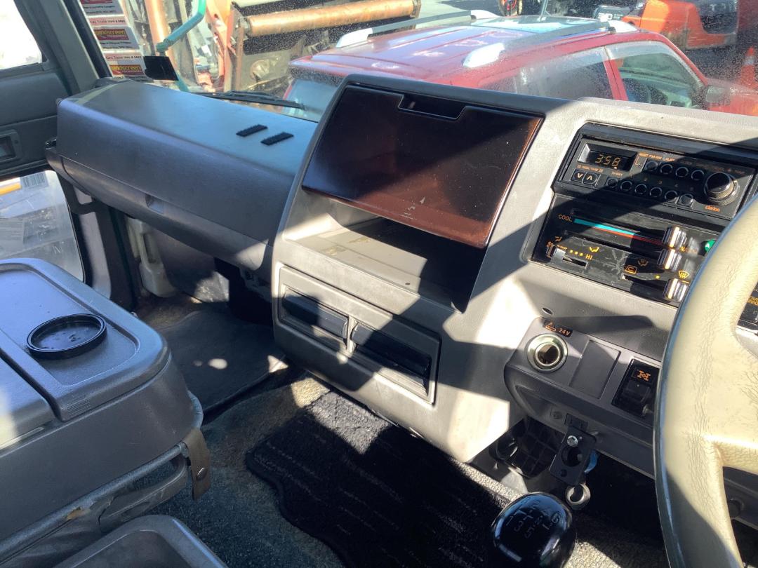 Used Hino FW SUPER DOLPHIN 1990 | Turners Trucks & Machinery for Sale ...