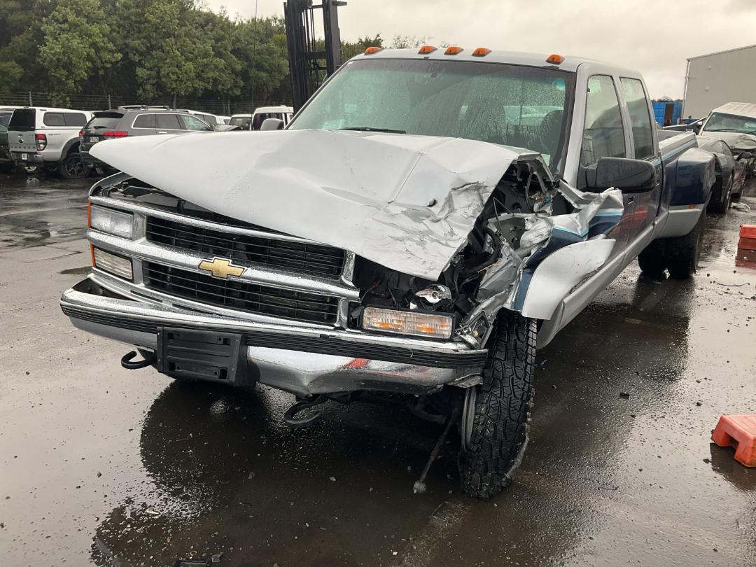 Damaged Chevrolet Silverado 3500 1996 in Wiri | at Turners Damaged and ...