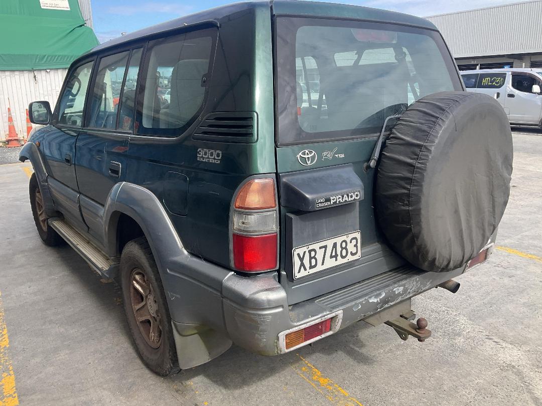 Damaged Toyota Landcruiser Prado TD 4 RV 1998 in Wiri | at Turners ...