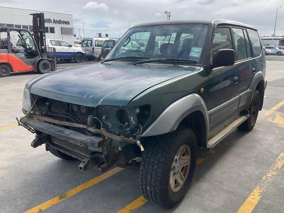 Damaged Toyota Landcruiser Prado TD 4 RV 1998 in Wiri | at Turners ...