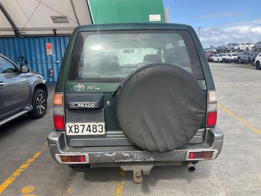 Damaged Toyota Landcruiser Prado TD 4 RV 1998 in Wiri | at Turners ...