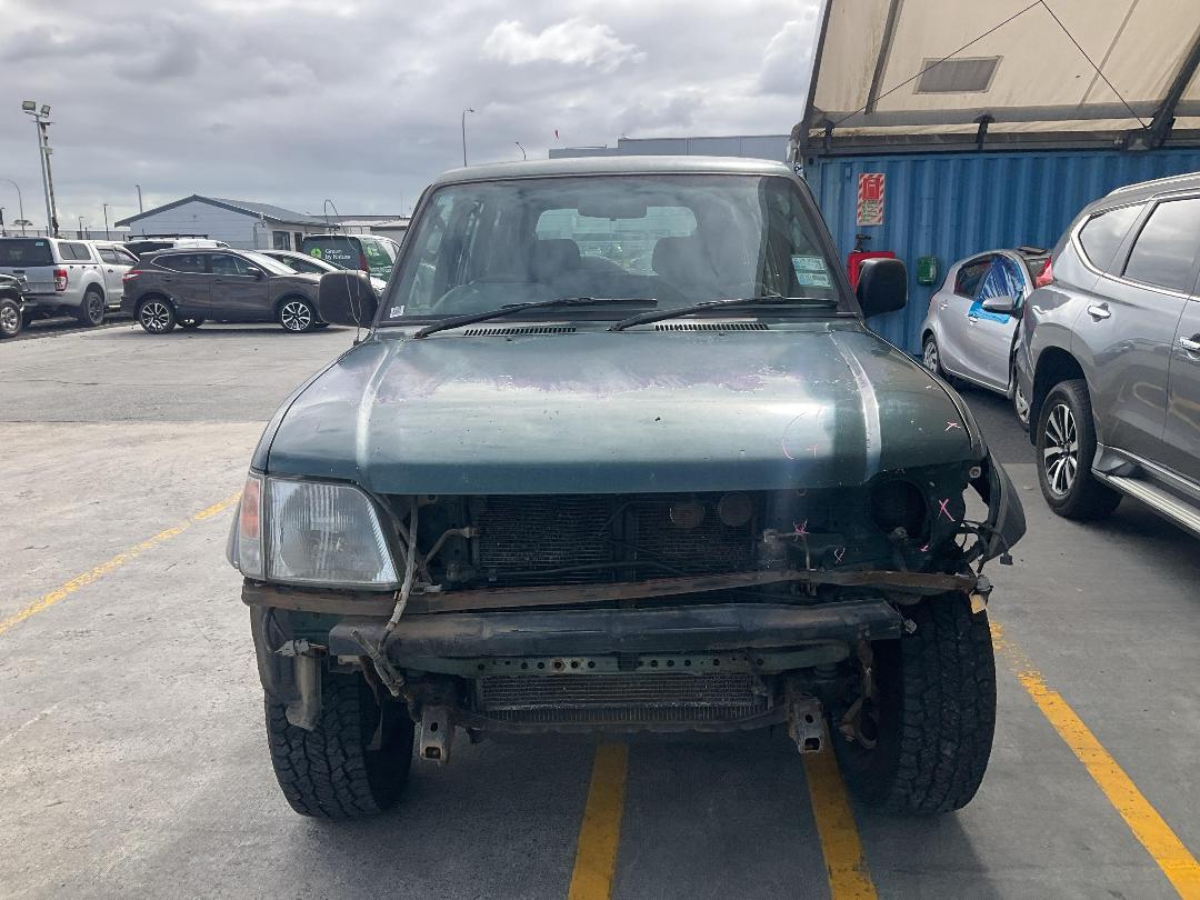 Damaged Toyota Landcruiser Prado TD 4 RV 1998 in Wiri | at Turners ...