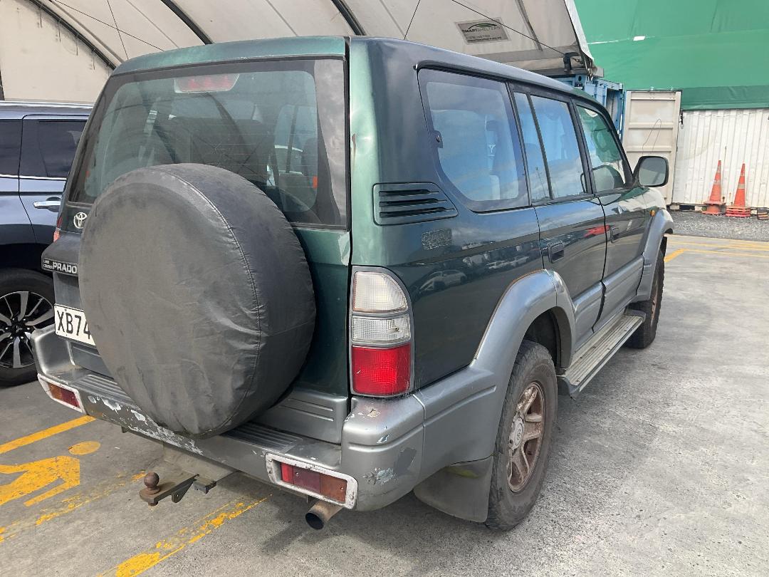 Damaged Toyota Landcruiser Prado TD 4 RV 1998 in Wiri | at Turners ...