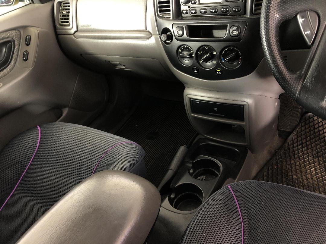 Used Ford Escape XLT V6 2002 | Avalon Drive | at Turners Cars ...