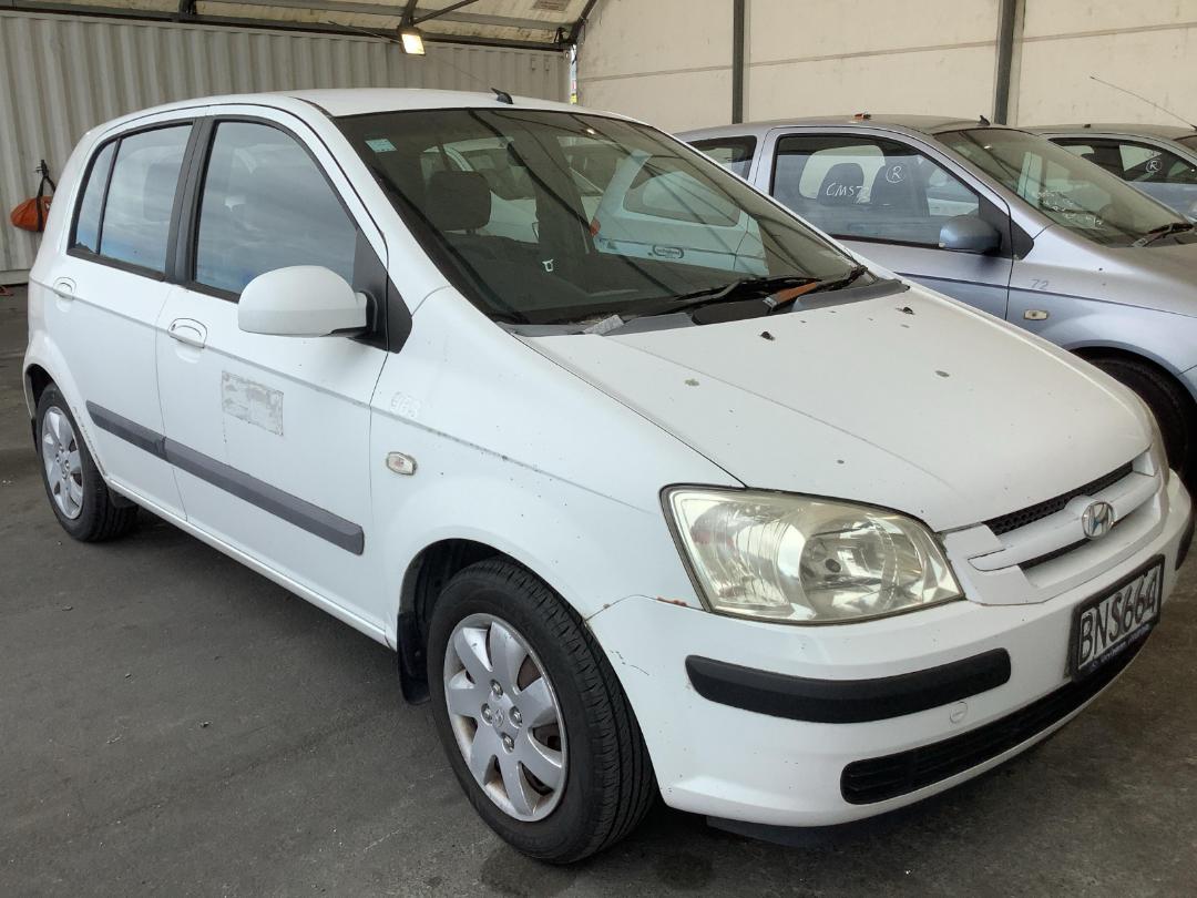 Damaged Hyundai Getz GL 2003 in Christchurch – Bromley | at Turners ...