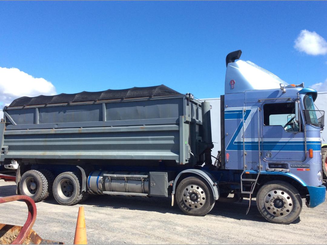 Used KENWORTH K104 2003 | Turners Trucks & Machinery for Sale ...