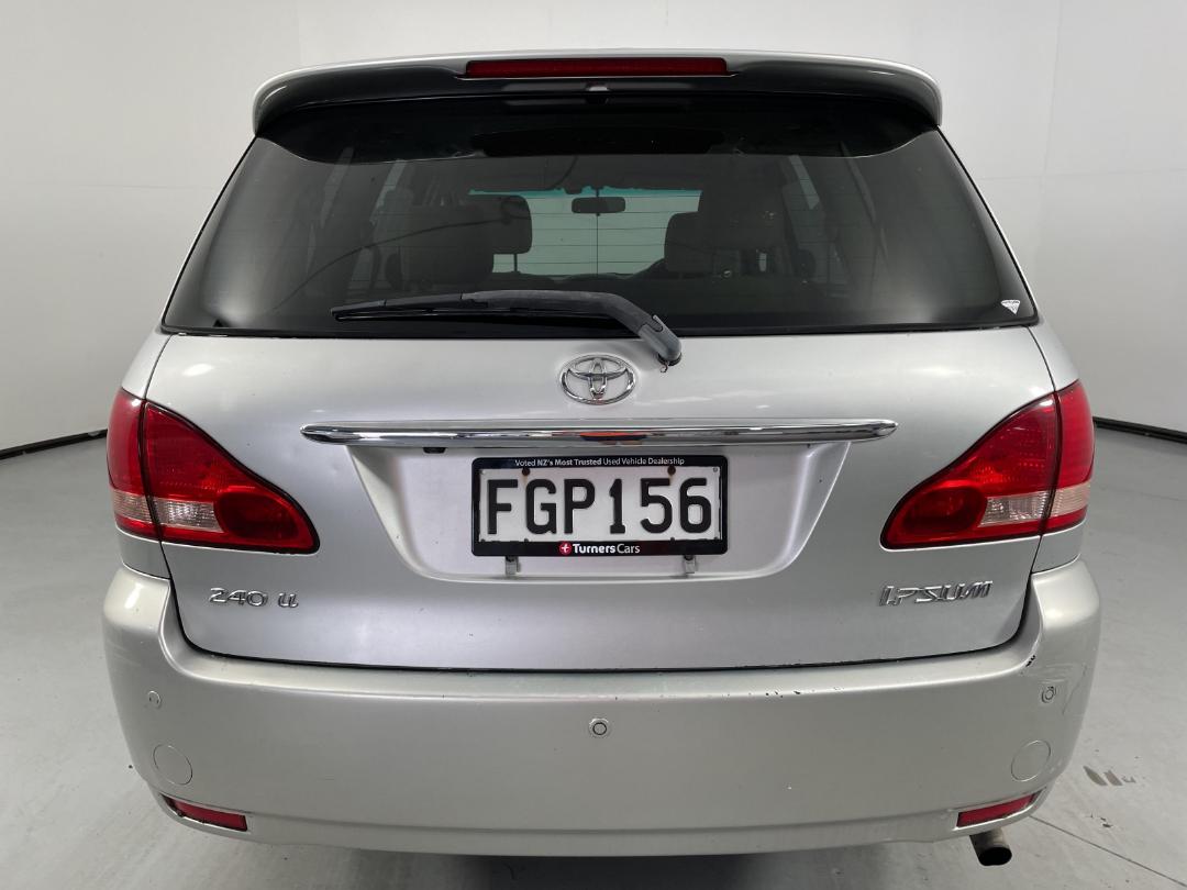Used Toyota Ipsum 2003 | Palmerston North | at Turners Cars | 25501714 ...