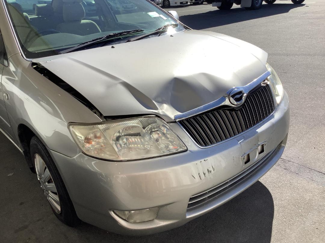 Damaged Toyota Corolla 2004 in Christchurch – Bromley | at Turners ...