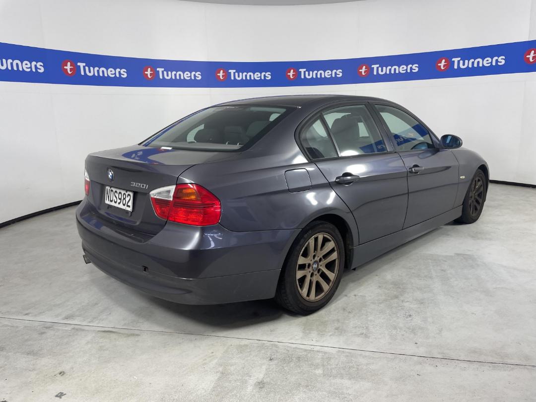 Damaged BMW 320I 2005 in North Shore | at Turners Damaged and End Of Life Vehicles | 26537249 ...