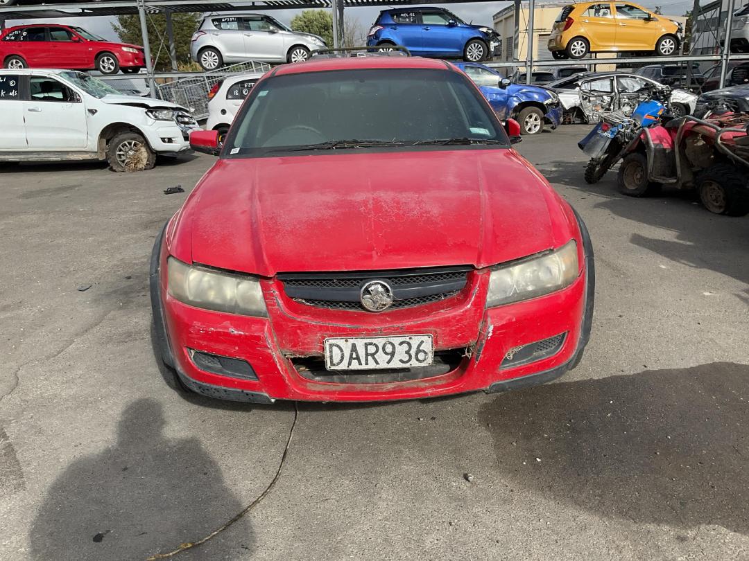 Damaged Holden Crewman Cross 6 2005 in Palmerston North - Matipo Lane ...
