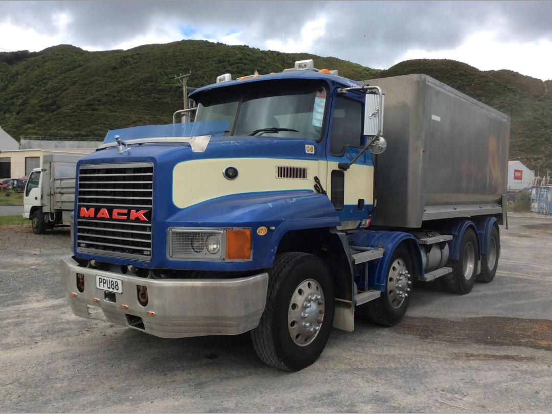 Used Mack CH788 RS FLEET LINER 2005 | Turners Trucks & Machinery for ...