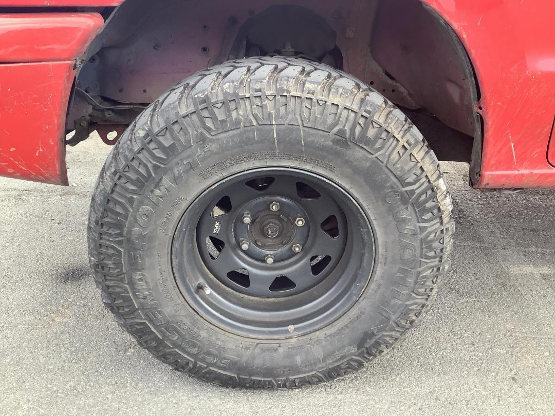 Damaged Mazda Bounty DBL CAB W/S DX 2005 in Avalon Drive | at Turners ...