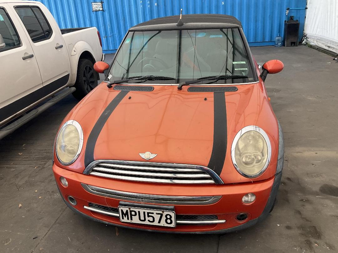 Damaged Mini Cooper 2005 in Wiri | at Turners Damaged and End Of Life ...