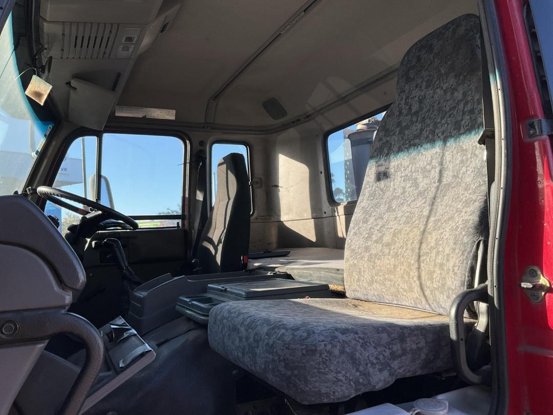 Used Nissan Diesel CW380 2005 | Turners Trucks & Machinery for Sale ...