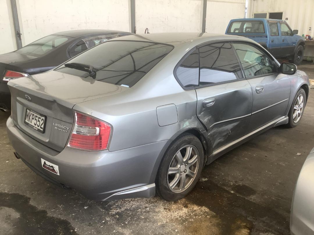 Damaged Subaru Legacy B-Sport 2005 in Christchurch – Bromley | at ...