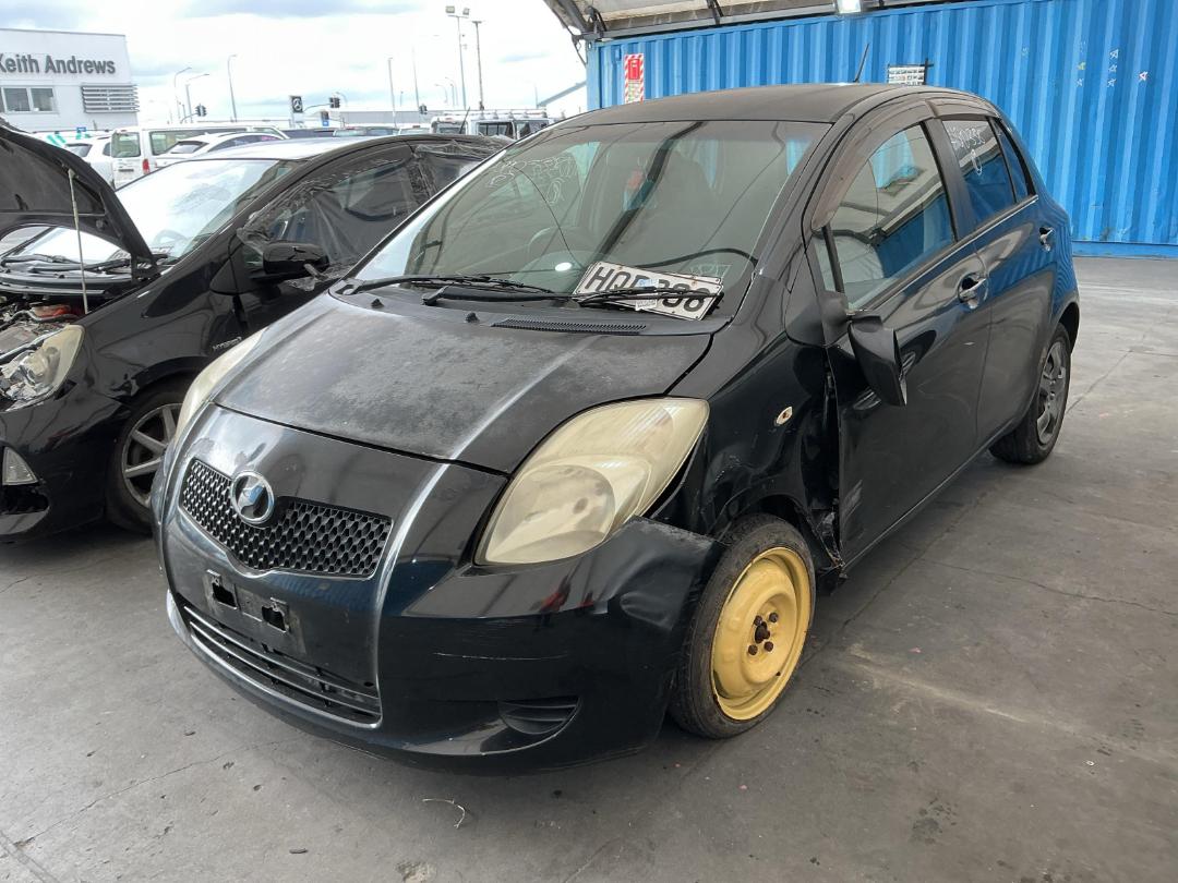 Damaged Toyota Vitz 2005 in Wiri | at Turners Damaged and End Of Life ...