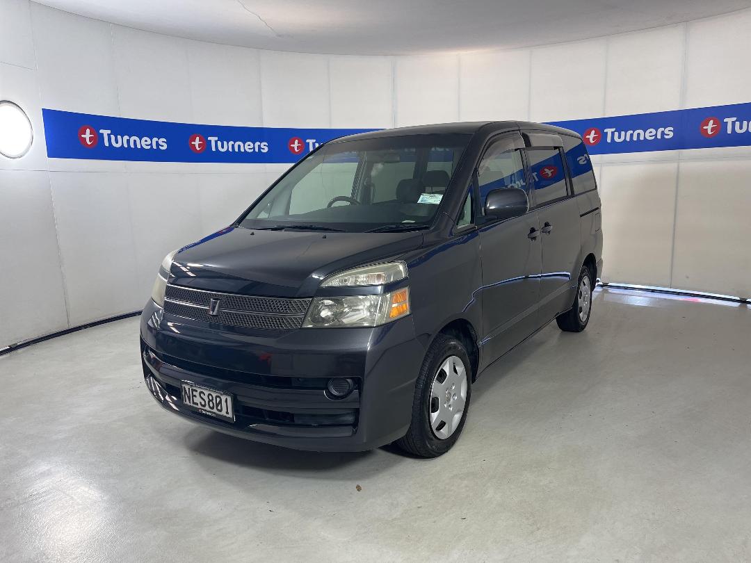 Used Toyota Voxy 2005 | Manukau | at Turners Cars | 27889771 | Turners
