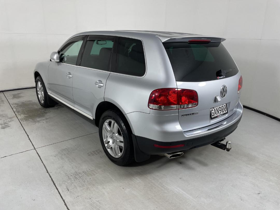 Used Volkswagen Touareg 4.2V8 AIR Suspension 2005 | Tauranga | at ...