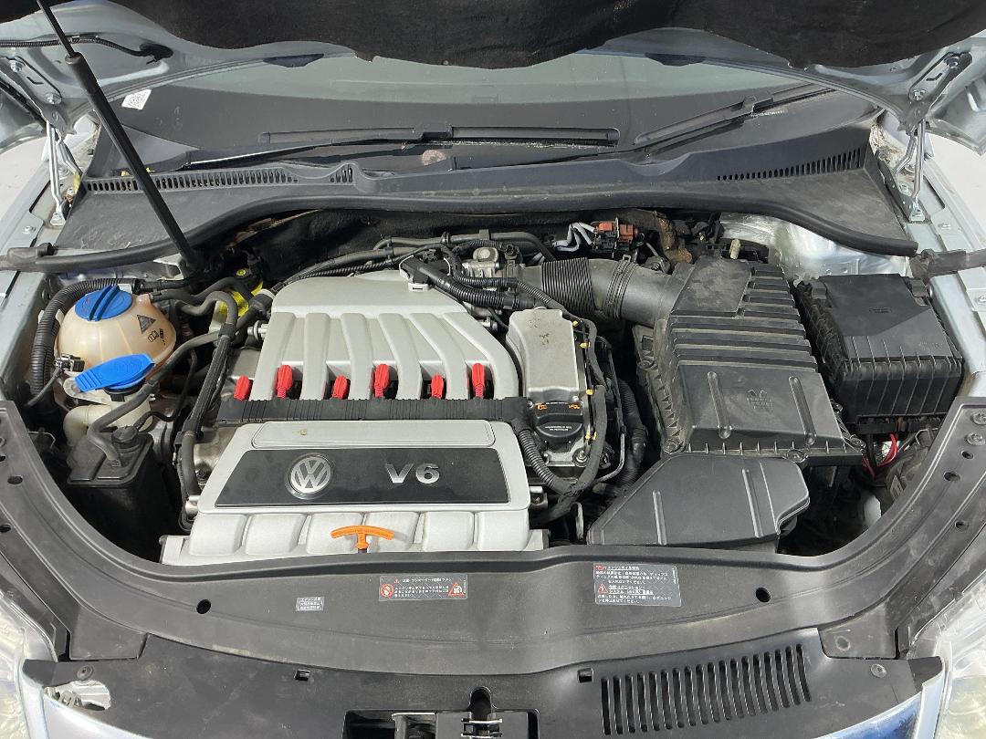 Damaged Volkswagen EOS 2006 in Dunedin | at Turners Damaged and End Of ...