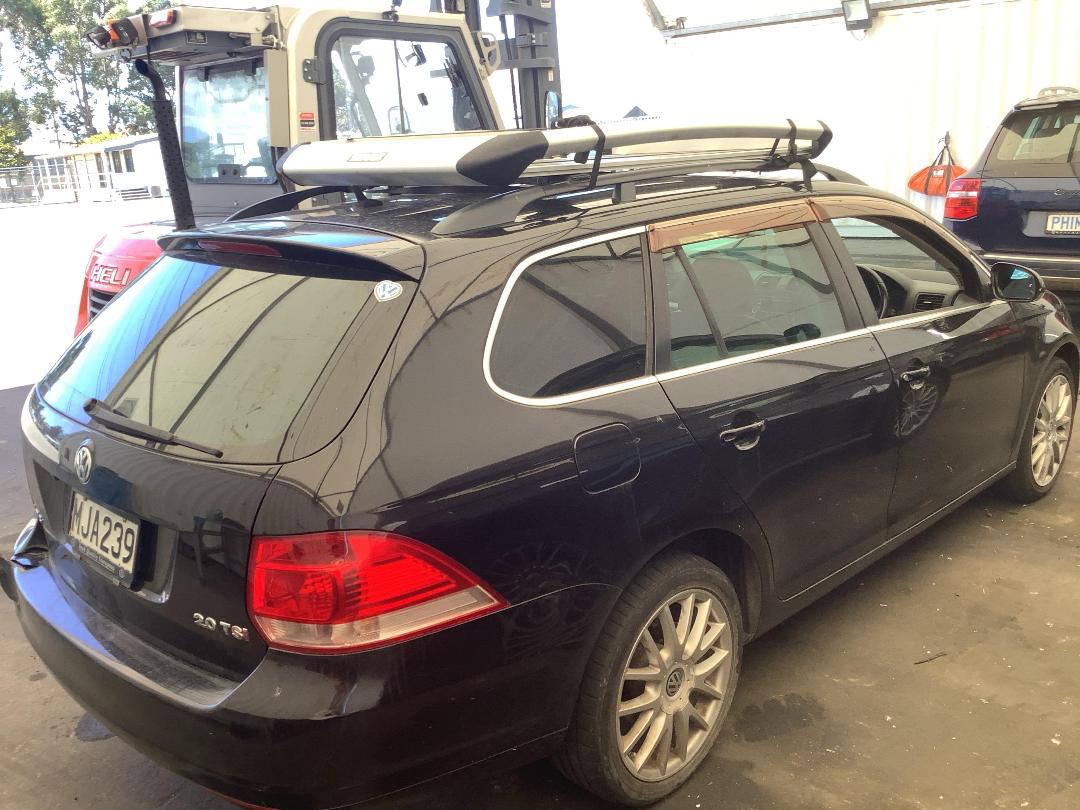 Damaged Volkswagen Golf 2007 in Christchurch – Bromley | at Turners ...