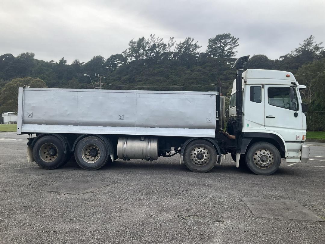 Used Mitsubishi Fuso Shogun FS430S7 2008 | Turners Trucks & Machinery ...