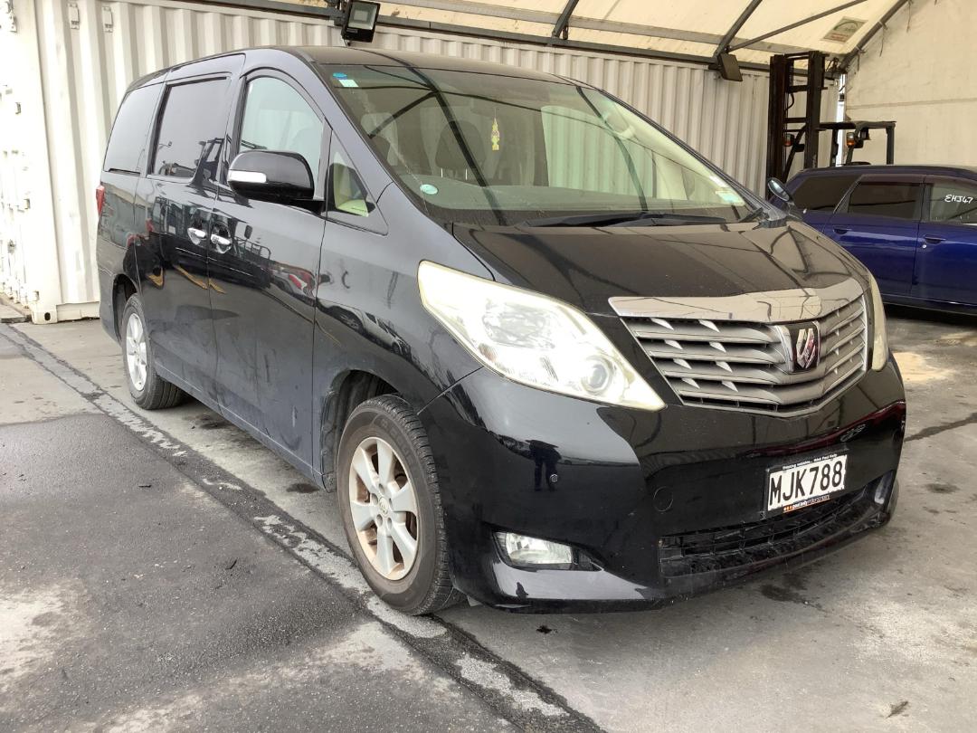 Damaged Toyota Alphard 2008 in Christchurch – Bromley | at Turners ...