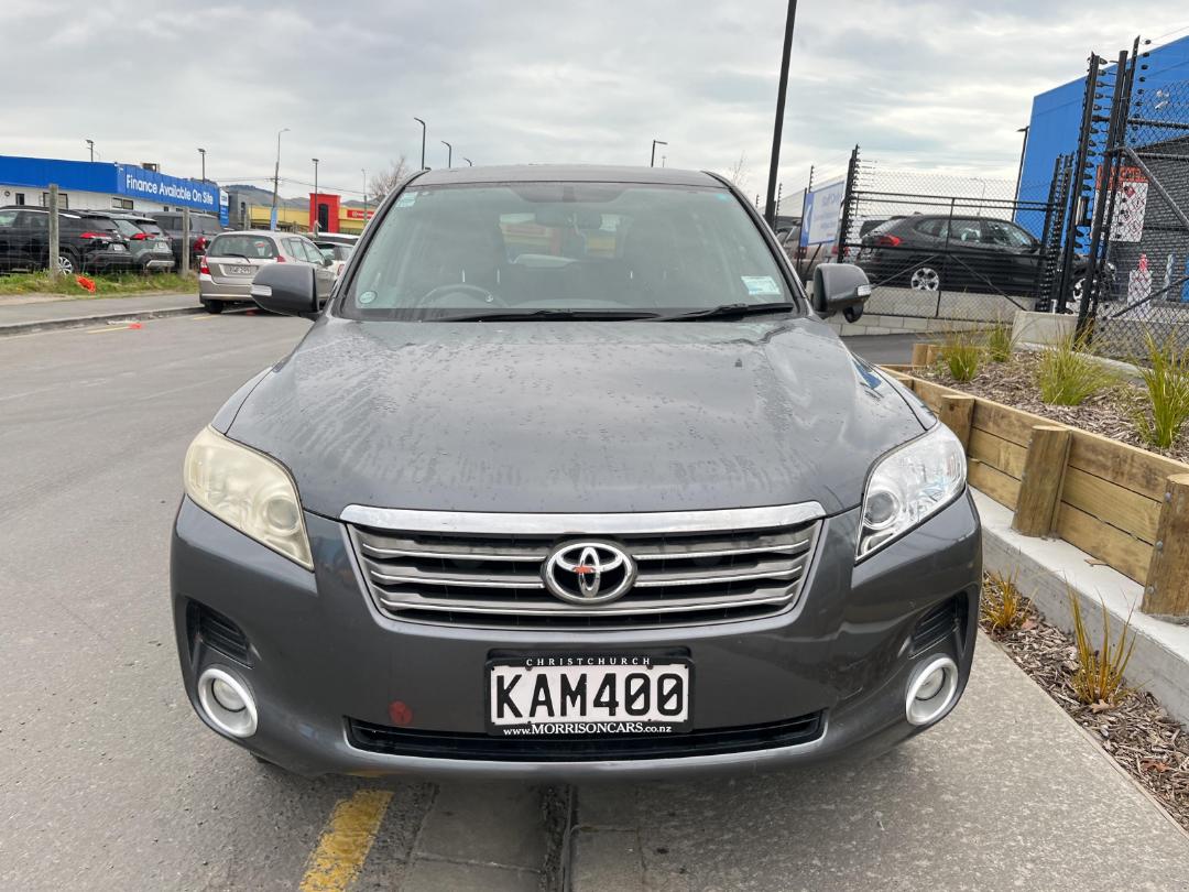 Damaged Toyota Vanguard 2008 in Moorhouse Ave | at Turners Damaged and ...