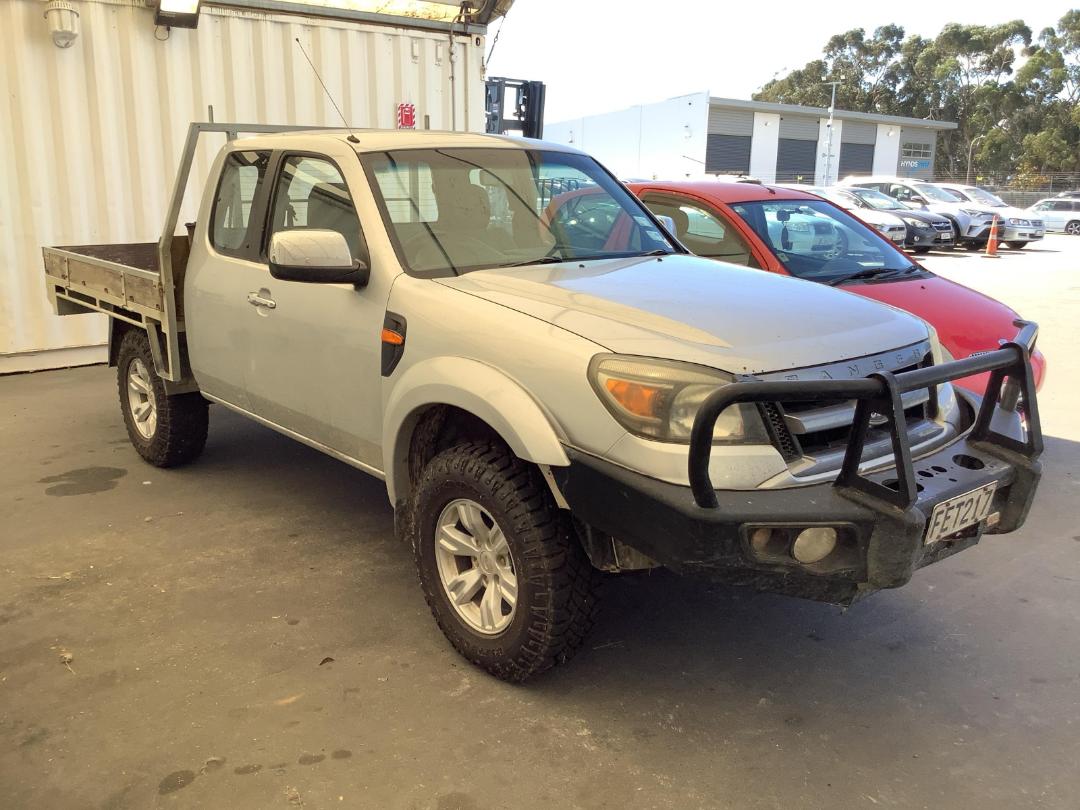 Damaged Ford Ranger TD XLT SUP C/C 2009 in Christchurch – Bromley | at ...