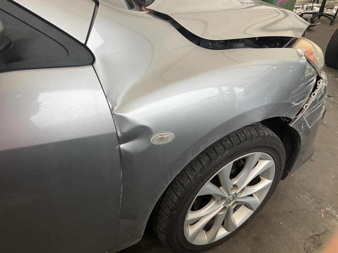 Damaged Mazda Mazda3 Sporthatch GSX 2009 in Wiri | at Turners Damaged ...