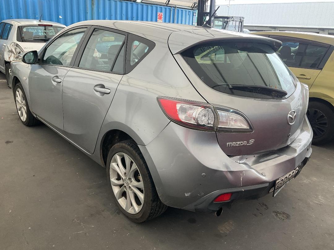 Damaged Mazda Mazda3 Sporthatch GSX 2009 in Wiri | at Turners Damaged ...