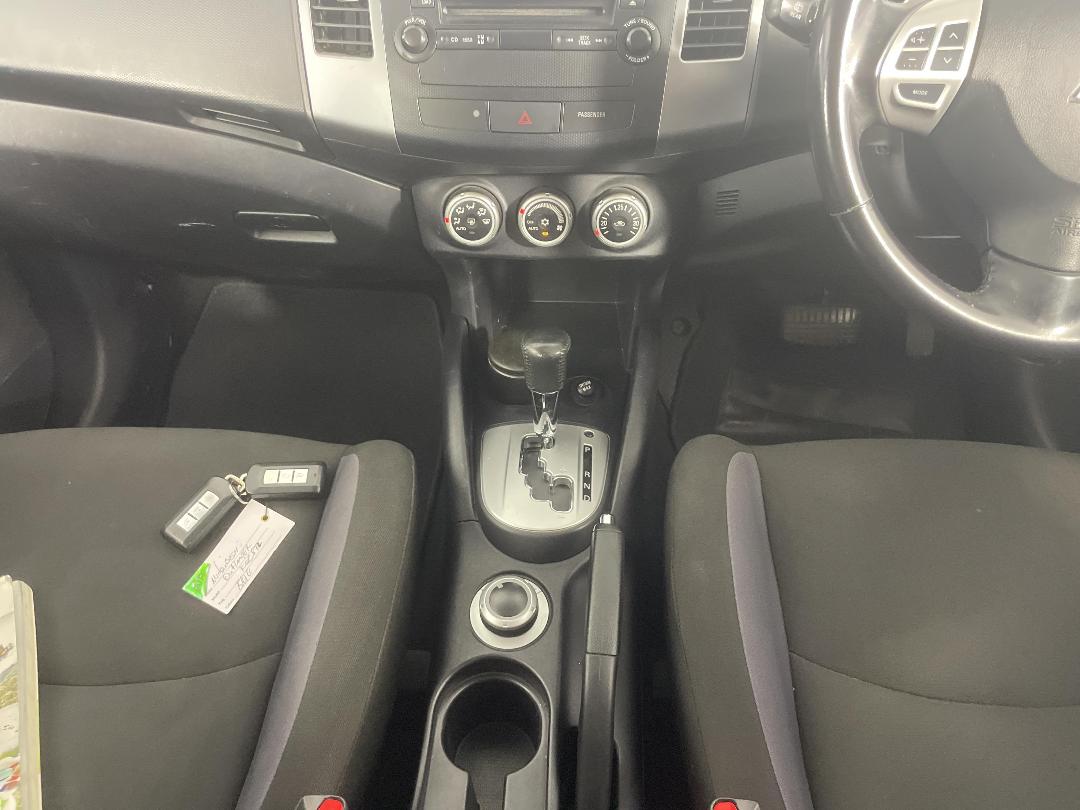 Used Mitsubishi Outlander XLS 2009 | North Shore | at Turners Cars ...