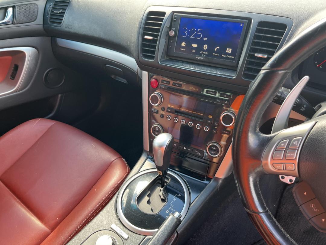 Damaged Subaru Outback 2009 in Moorhouse Ave | at Turners Damaged and ...