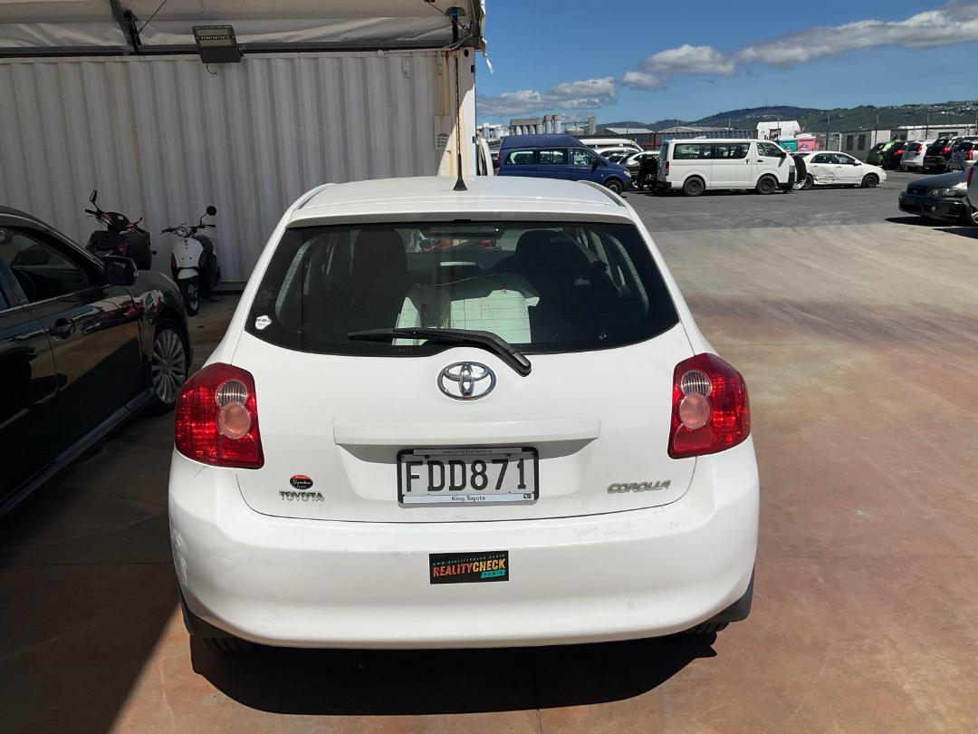Damaged Toyota Corolla GX 2009 in Wellington - Seaview | at Turners ...