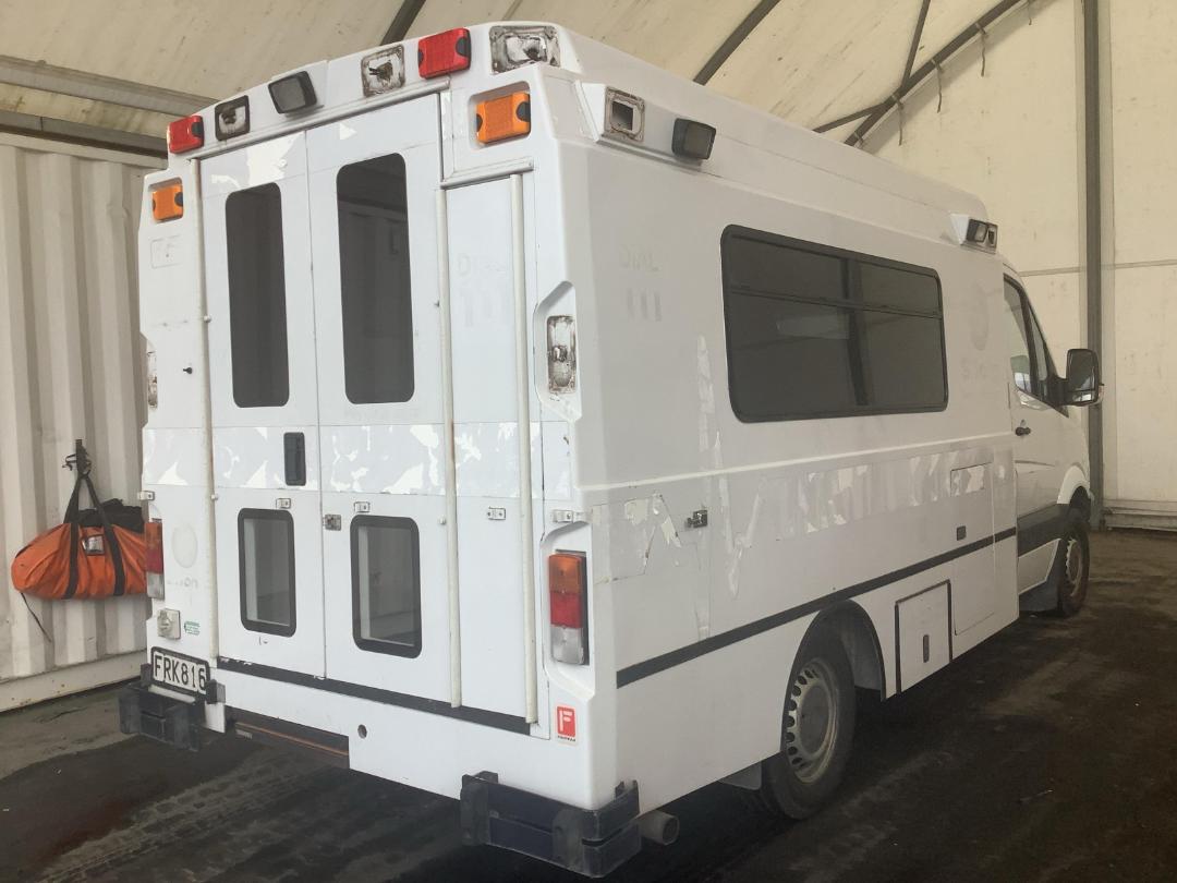 Damaged Mercedes-Benz Sprinter C/C318CDI 3625 3.88T 2010 in ...