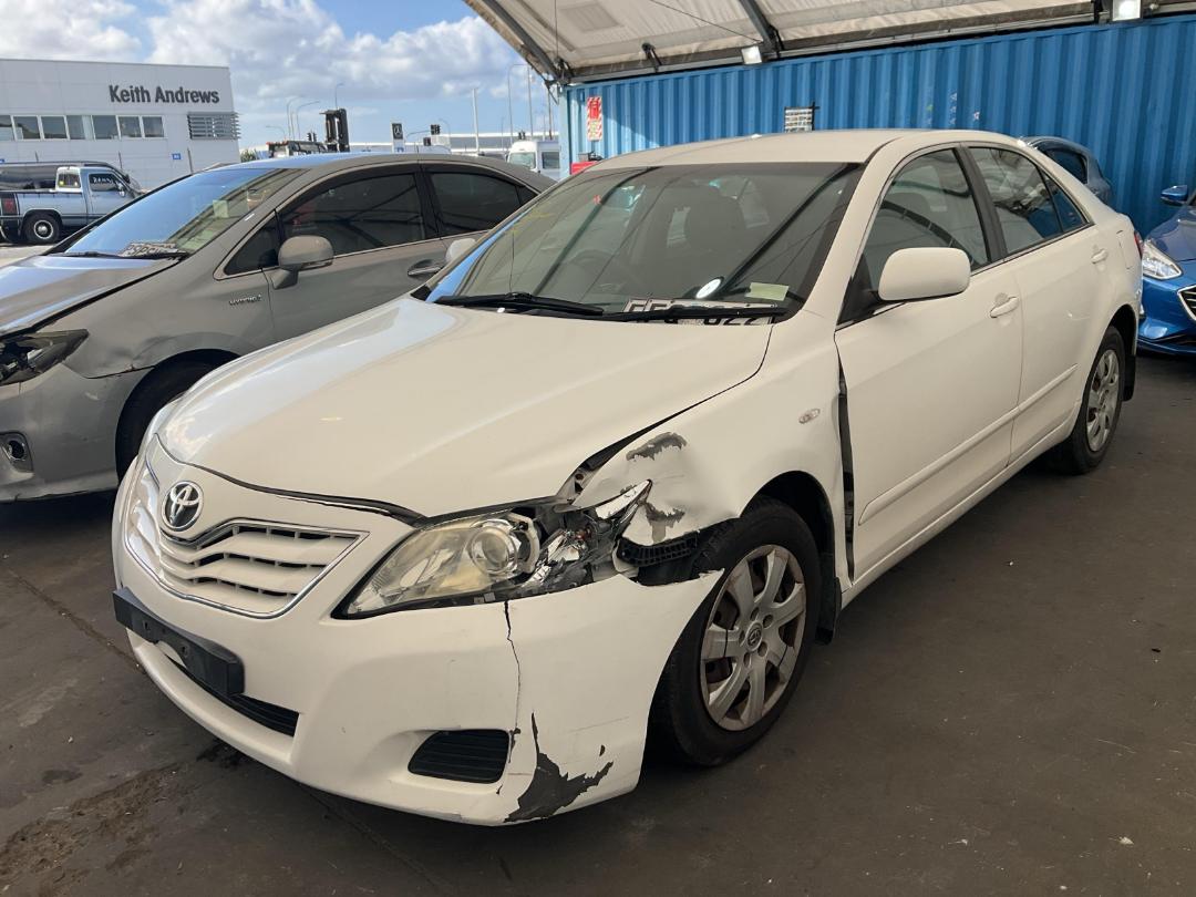 Damaged Toyota Camry GL 2010 in Wiri | at Turners Damaged and End Of ...