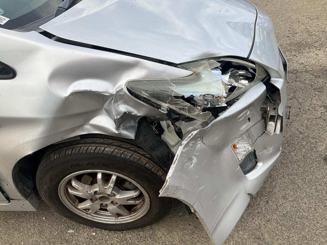 Damaged Toyota Prius 2010 in Palmerston North - Matipo Lane | at ...