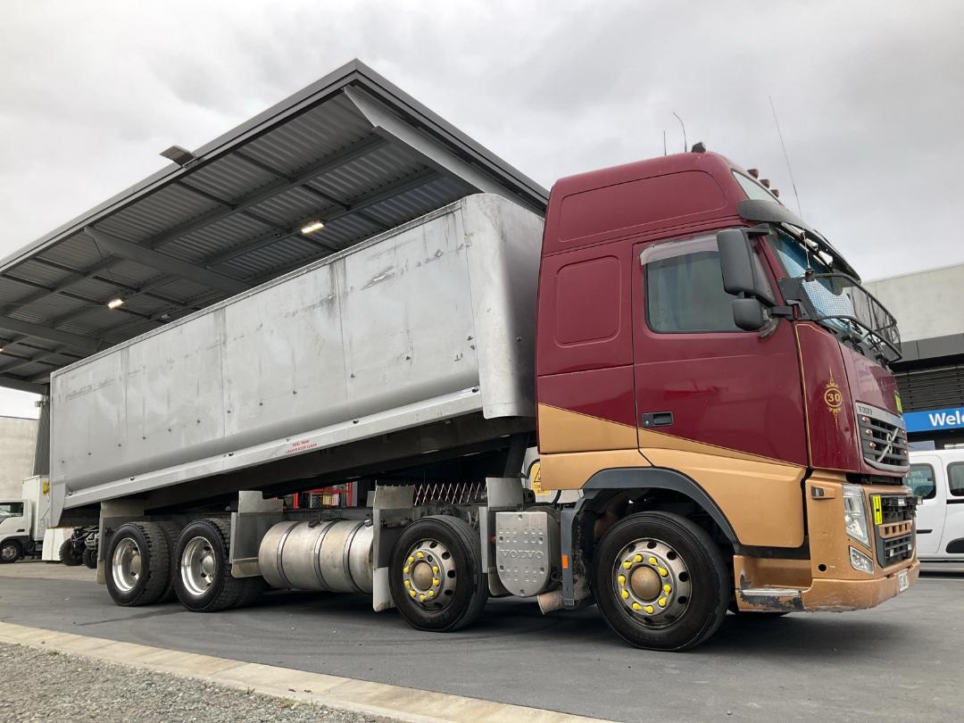 Used Volvo FH 500 2011 | Turners Trucks & Machinery for Sale | 25644507 ...