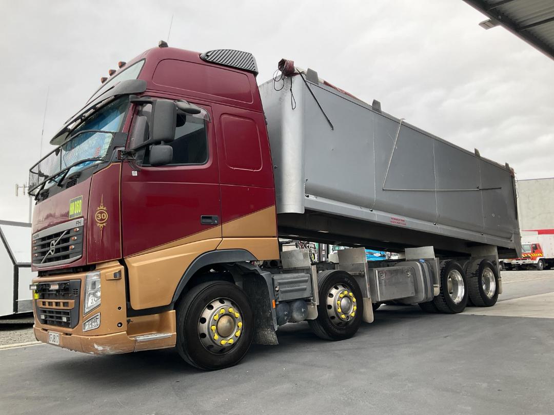 Used Volvo FH 500 2011 | Turners Trucks & Machinery for Sale | 25644507 ...