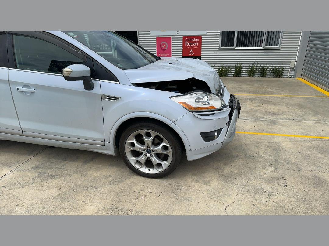 Damaged Ford Kuga 2013 in Christchurch – Bromley | at Turners Damaged ...