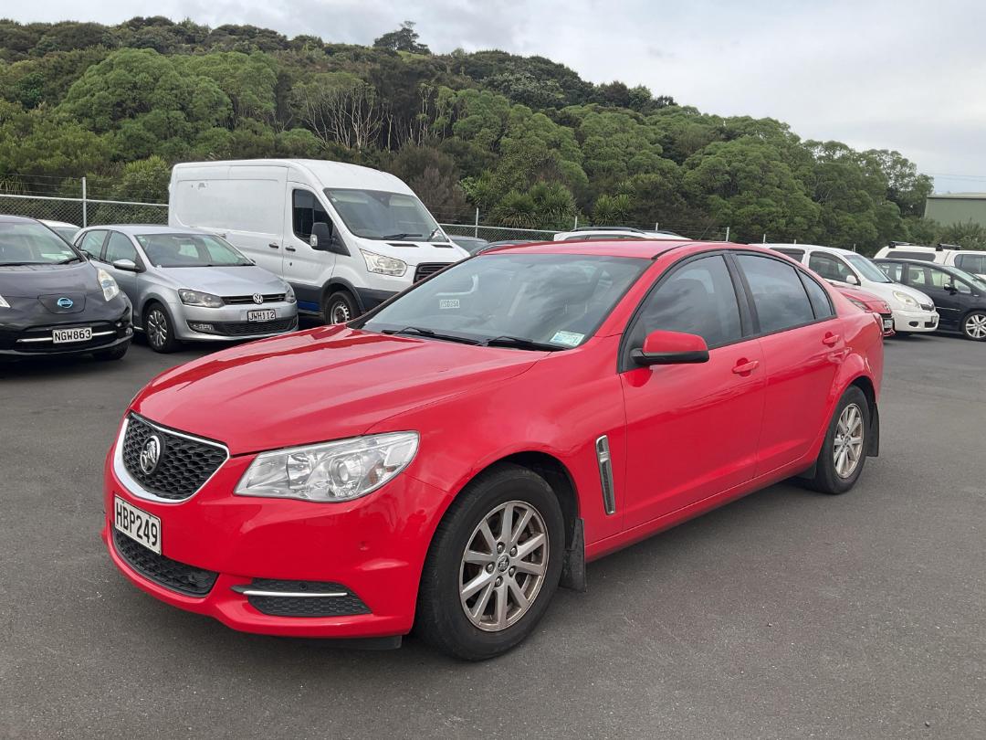 Damaged Holden Commodore VF Evoke V6 2013 in Penrose - Great South Road ...