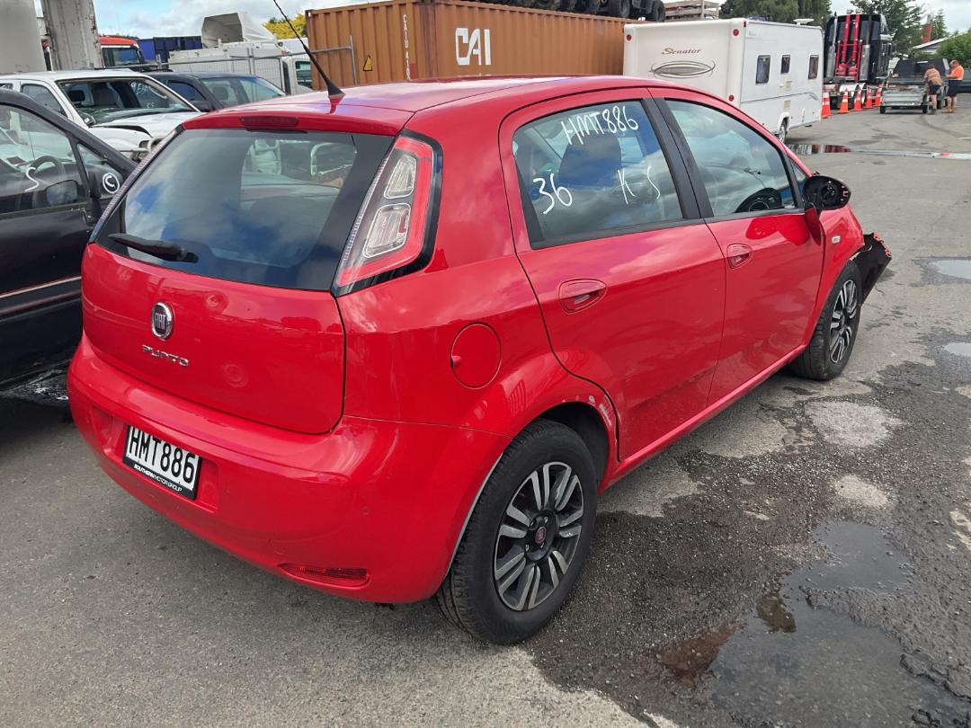 Damaged Fiat Punto Easy 2014 in Palmerston North - Matipo Lane | at ...