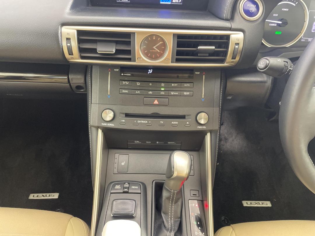 Used Lexus IS300H Hybrid 2014 | Napier | at Turners Cars | 24485977 ...