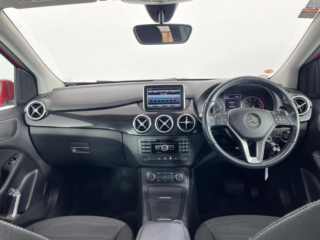 Used Mercedes-Benz B180 2014 | Napier | at Turners Cars | 24486222 ...