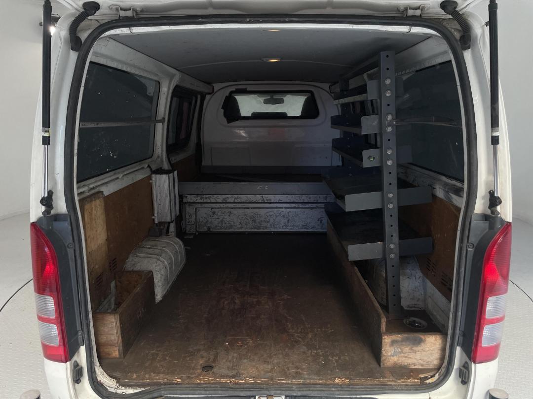 Used Toyota Hiace ZL TD 2014 | Wellington - Porirua | at Turners Cars ...